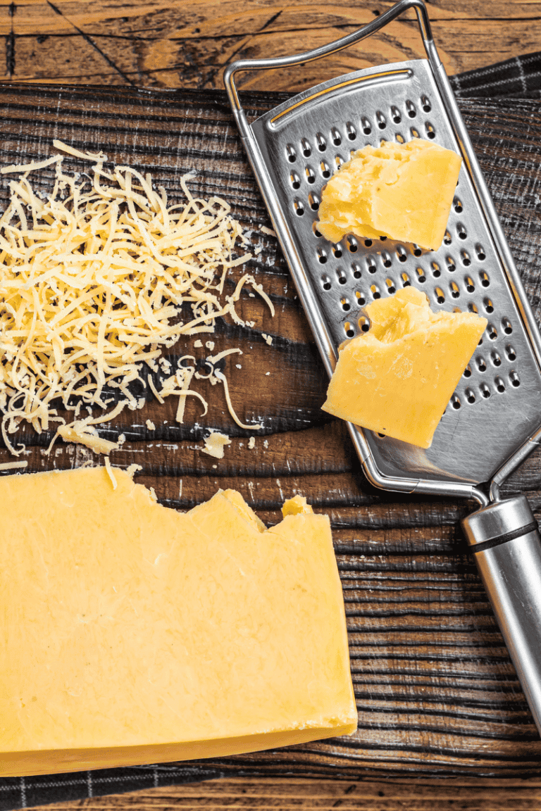 How To Use Cheddar Cheese In Cooking - Savory Suitcase