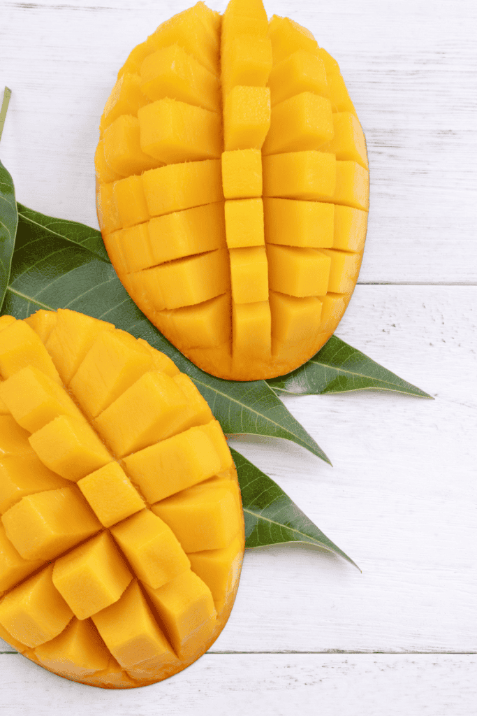 What are Mangoes? - Savory Suitcase